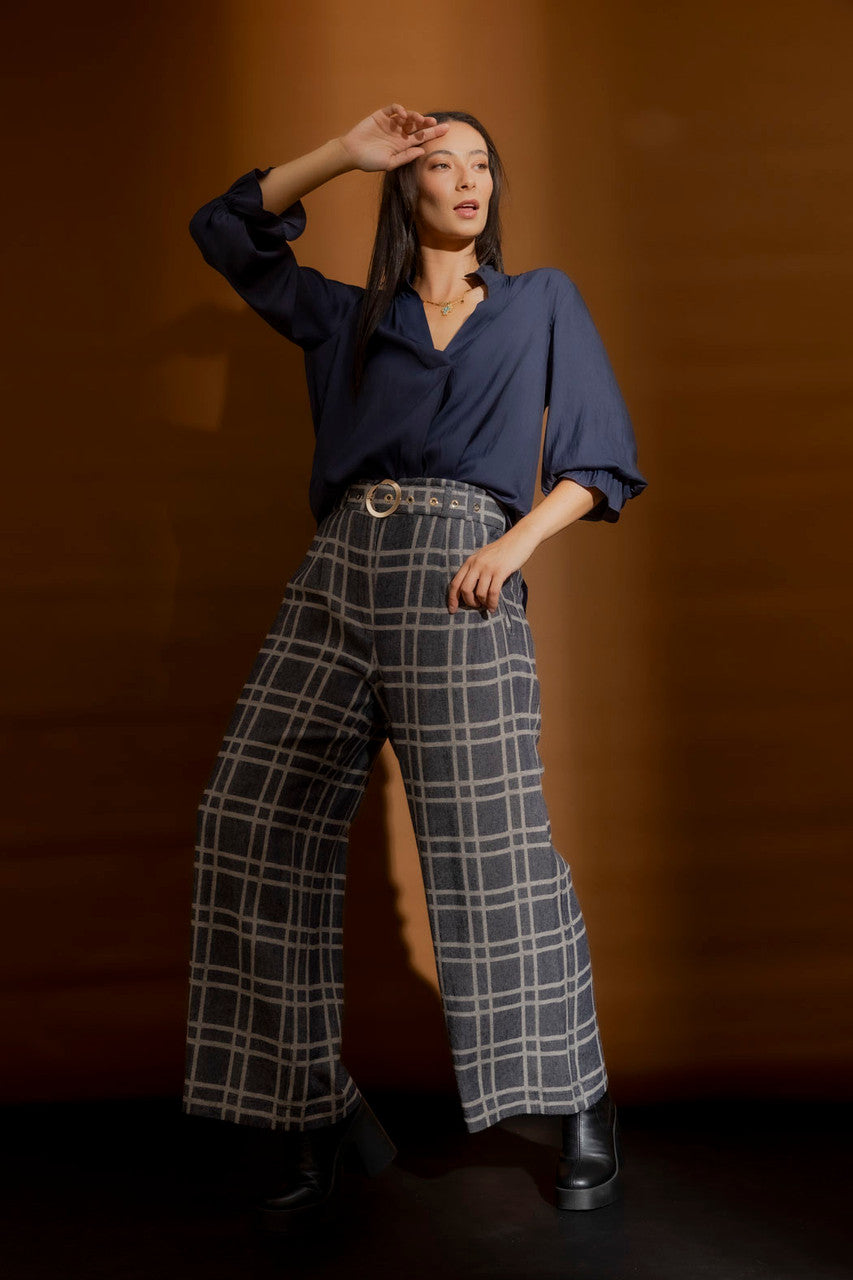 Navy Femme Blogger Shirt – Motto AU